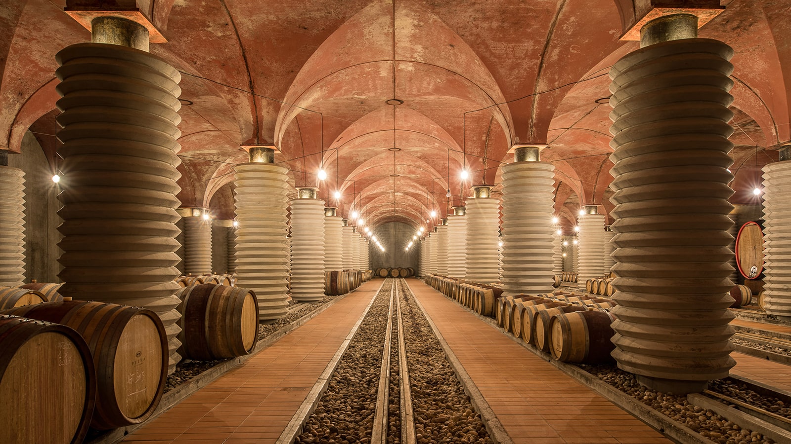 Cellar model - Petra Wine